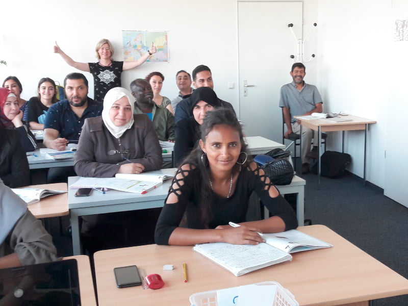 Integrationskurs mit Alphabetisierung - Denn Wissen macht's!